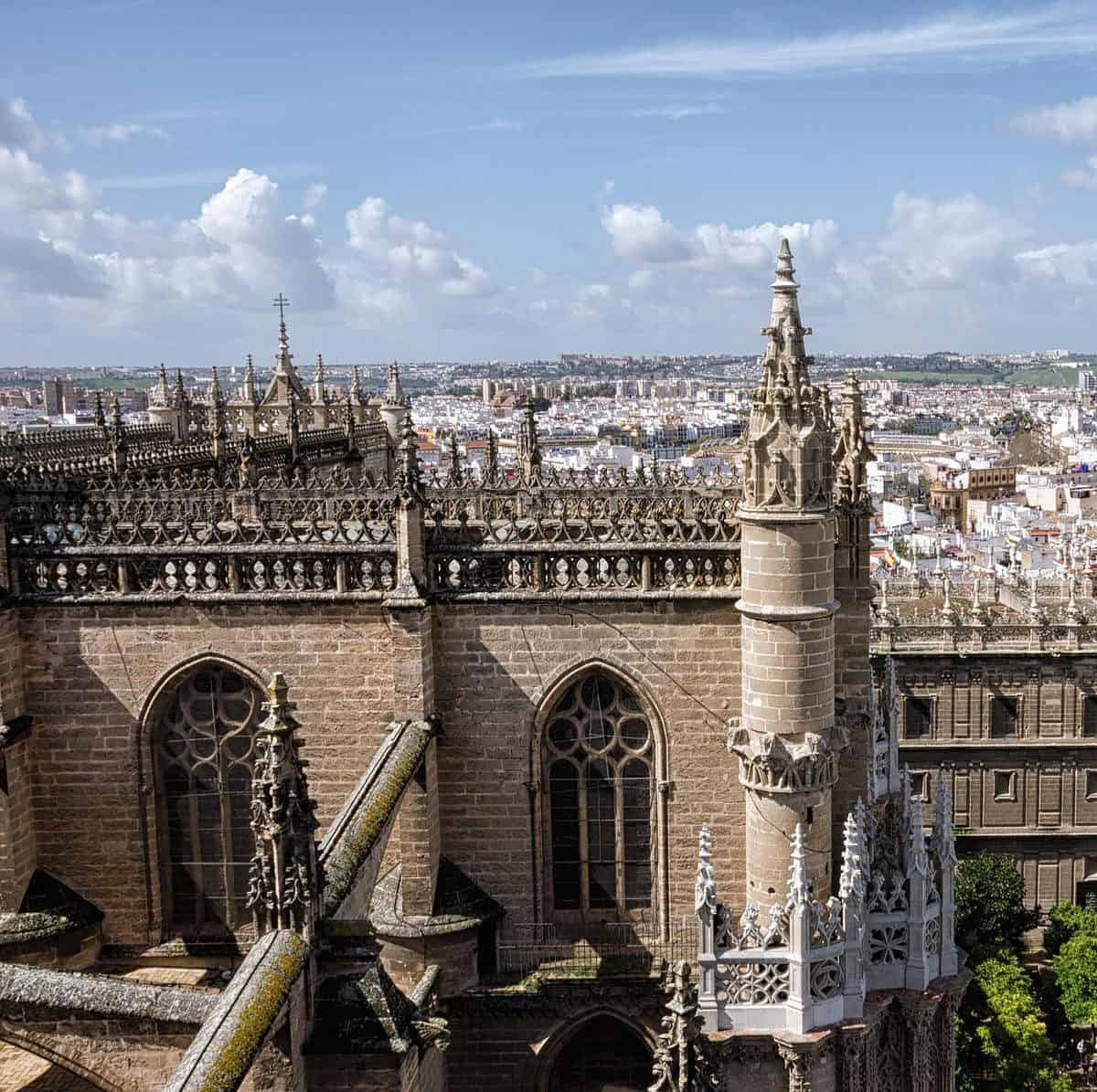 32 Famous Landmarks in Spain to Add to Your Bucket List