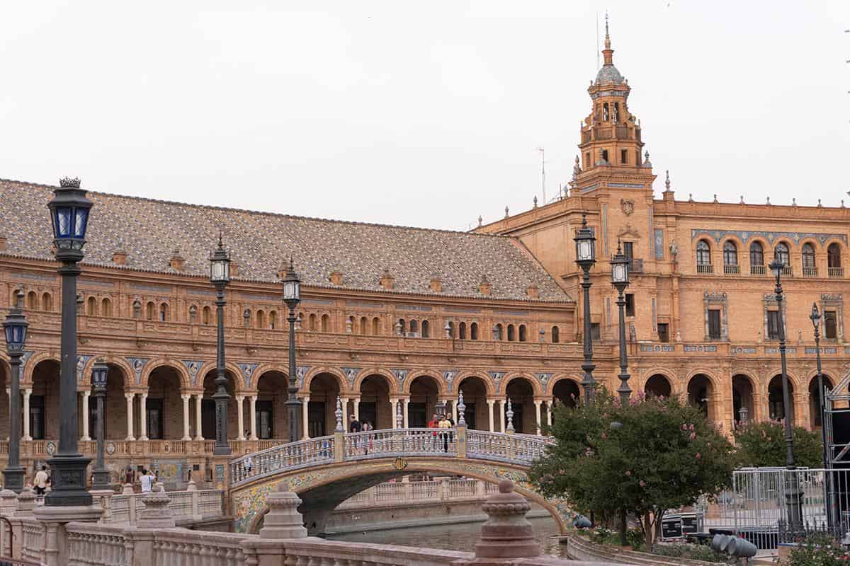 Best Places to Propose in Europe: 37 Most Romantic Ideas (2023)