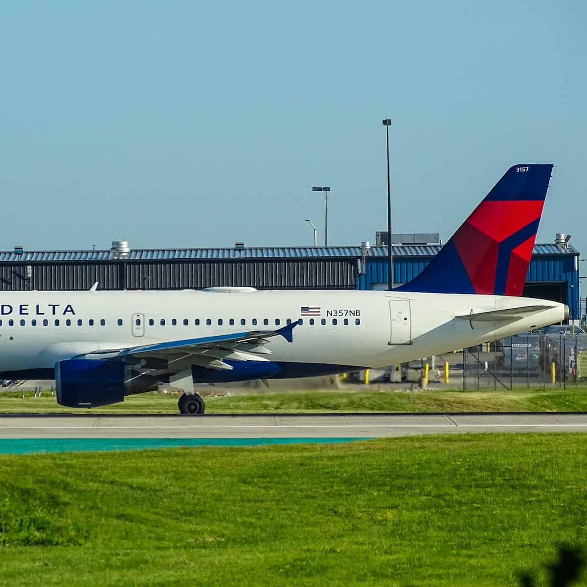 10 Best Airlines to Fly to Paris [Family Edition] + Paris Airports